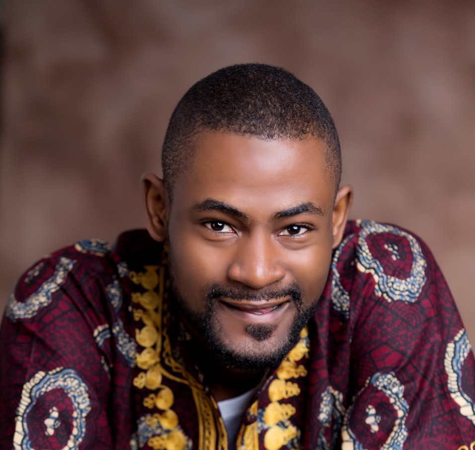 Otosirieze Obi-Young : Writer, Editor, Journalist, Curator